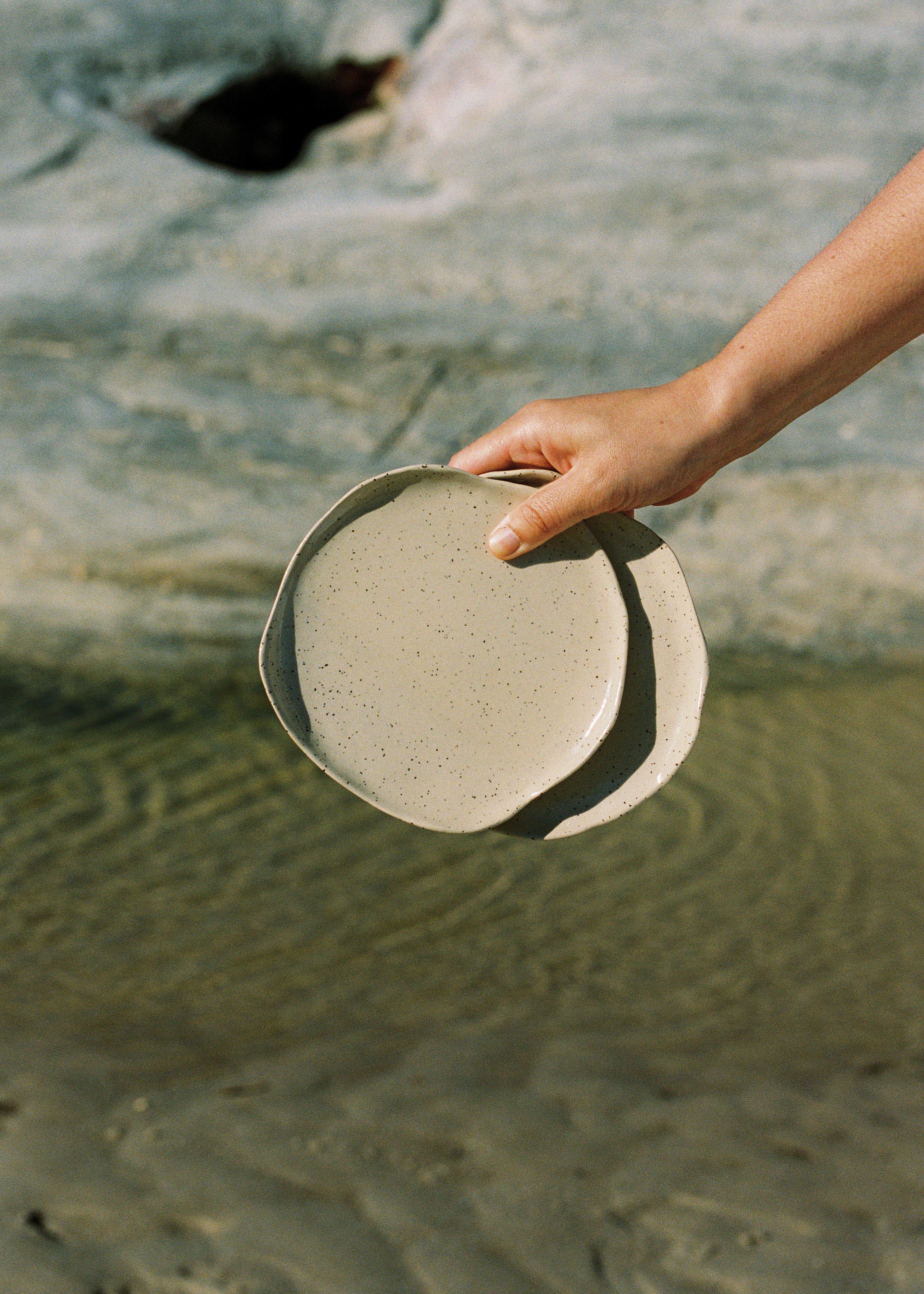 og plate – luclay.ceramics